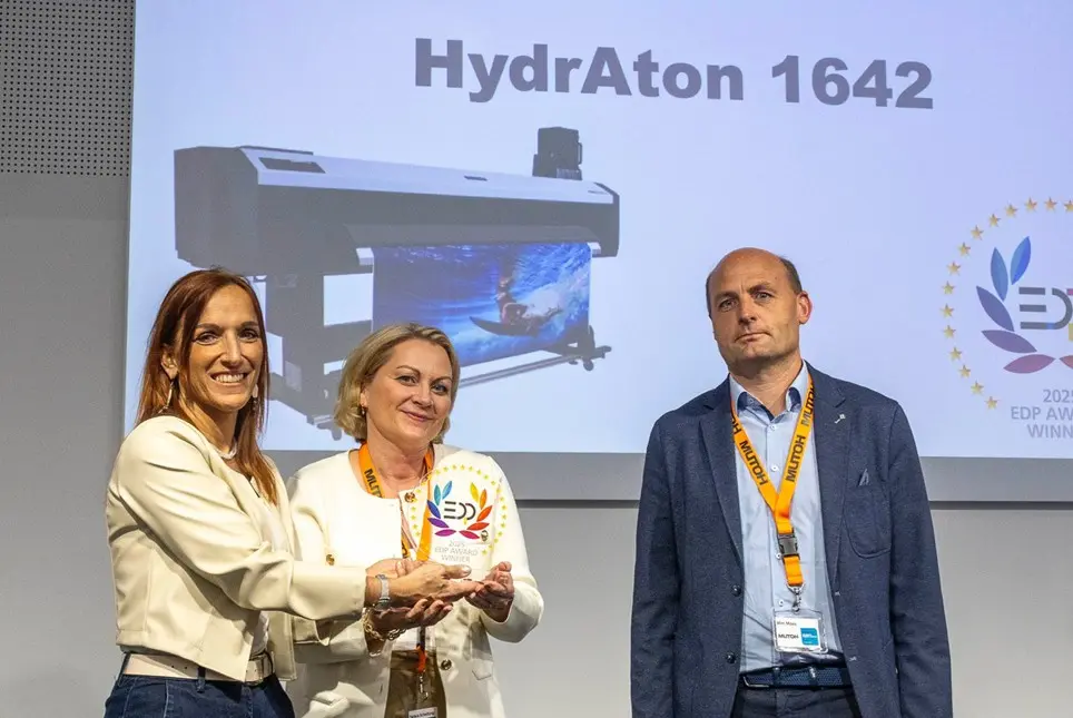ADCOM | MUTOH ПЕЧЕЛИ ПРЕСТИЖНАТА НАГРАДА EDP ЗА HYDRATON 1642